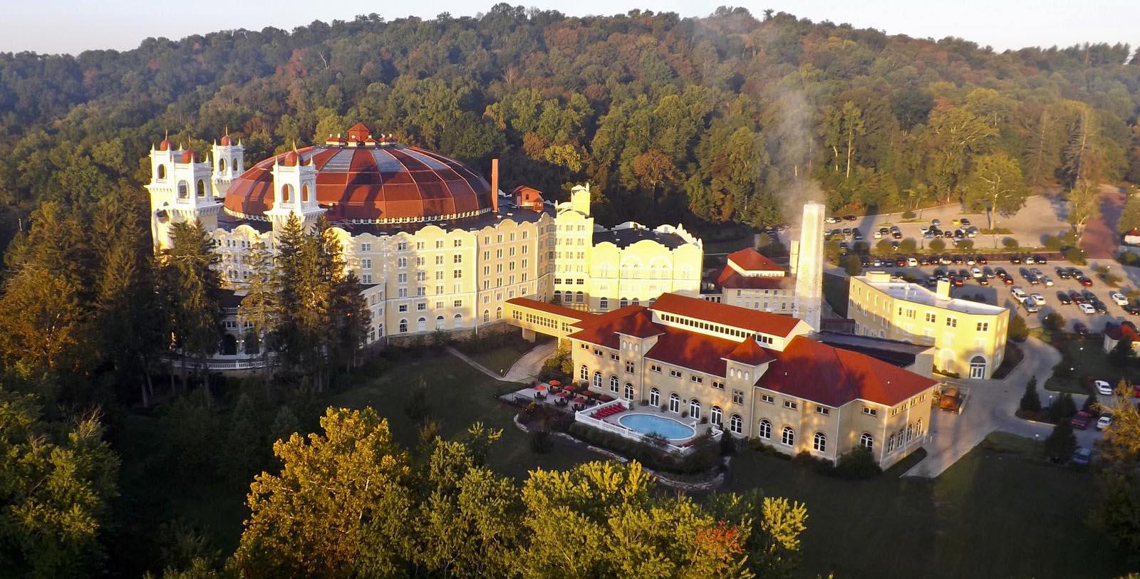 30+ Romantic Getaways In Indiana 2024