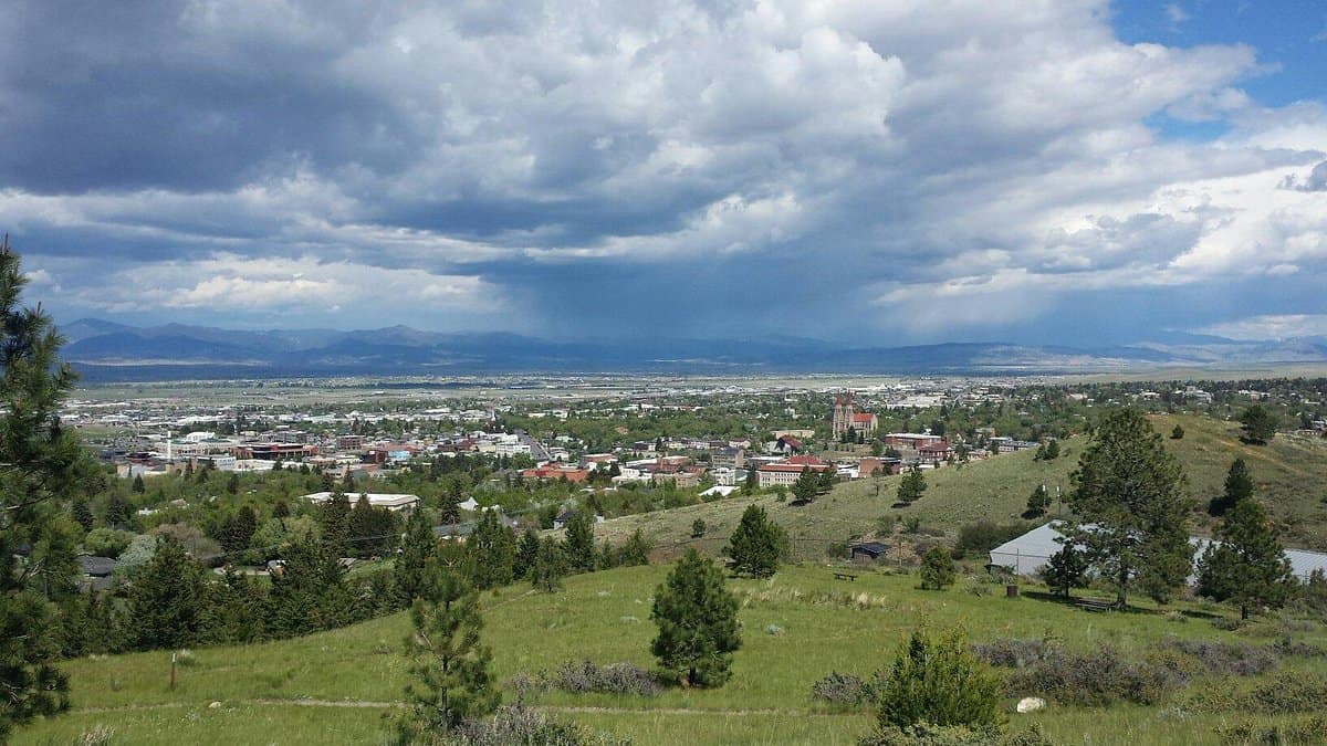 30+ Most Romantic Things To Do In Helena For Couples 2024