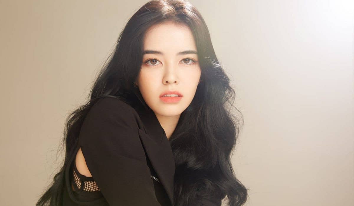 Top 100+ Beautiful Girl Names With Meaning 2025